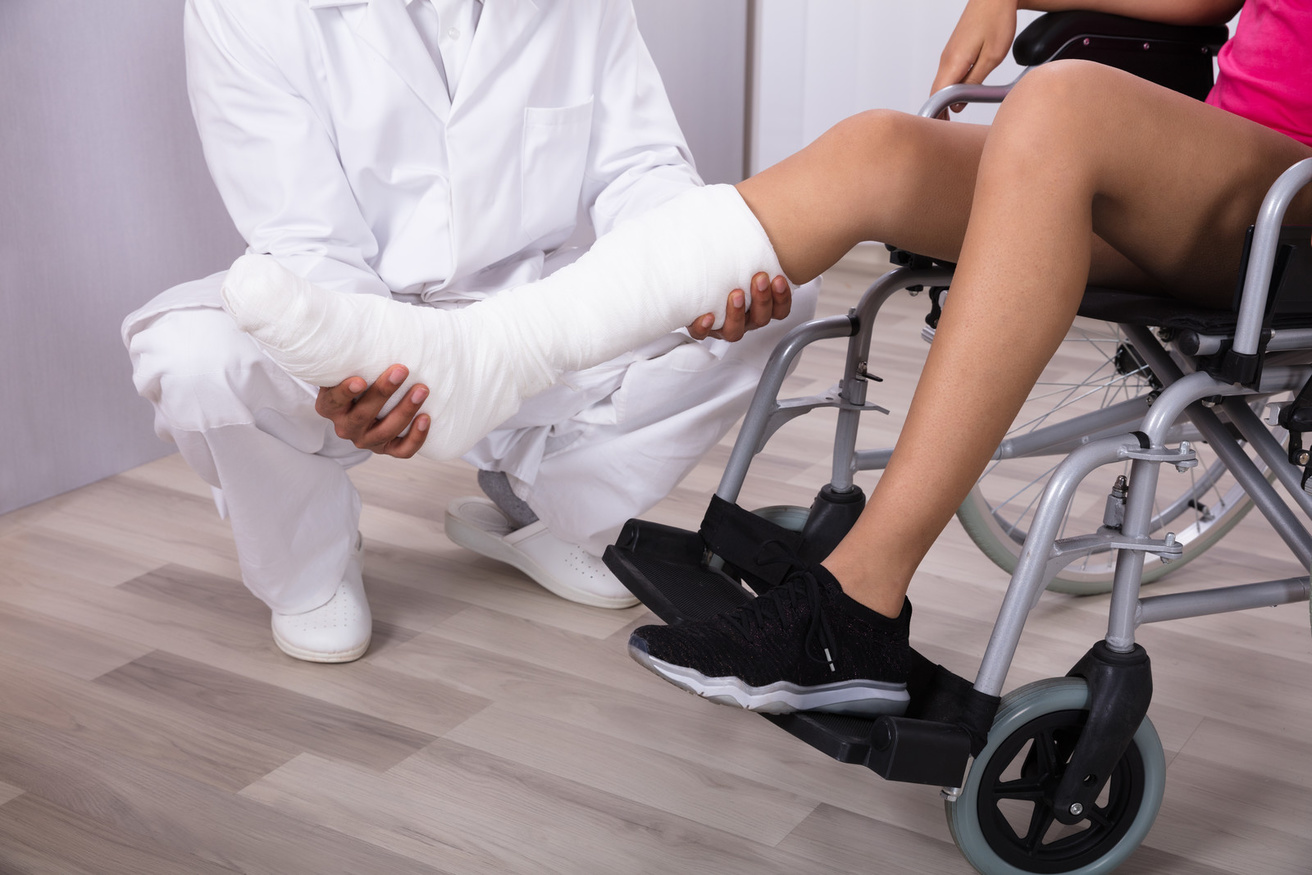 Safe Patient Handling | University Human Resources - The University of Iowa