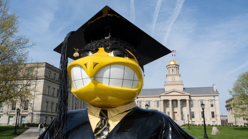 Payroll Services | University Human Resources - The University of Iowa